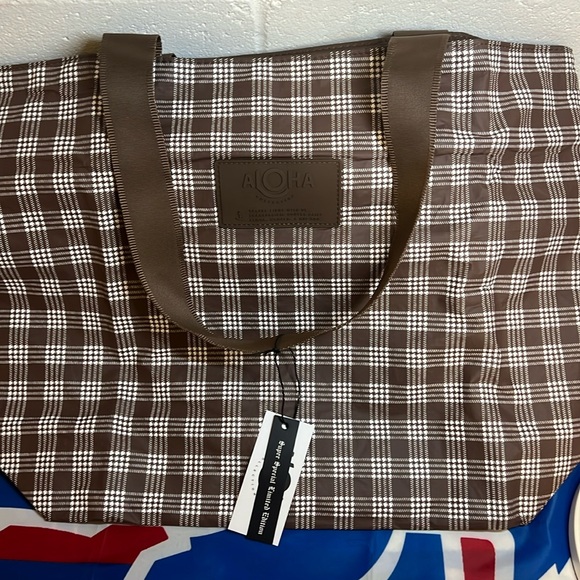 ALOHA Collection | Bags | Aloha Collection Palaka Day Tripper Coconut ...